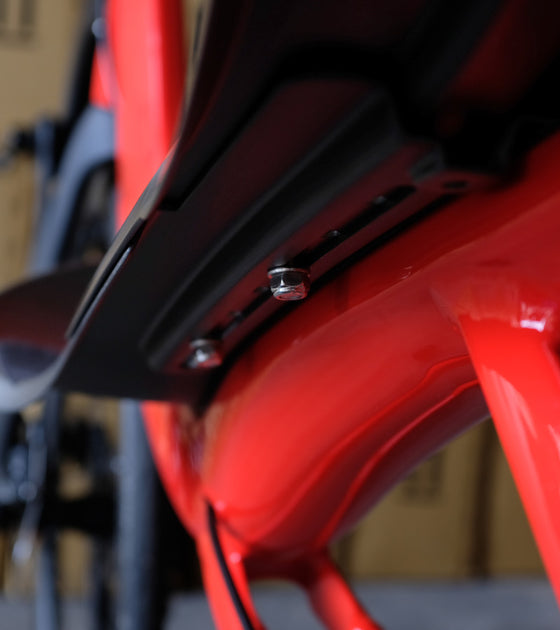 Adjustable Carbon Fiber Seat and Headrest | Recumbent Road Bikes – Cruzbike